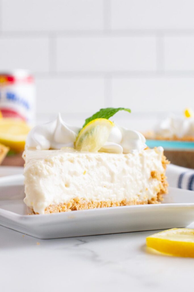 Icebox Lemon Pie | The Dough Dabbler